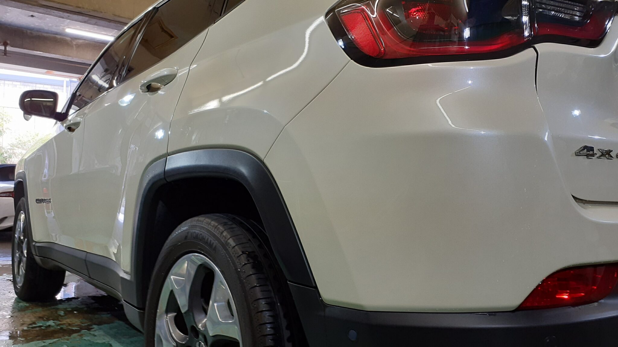 遊び心満載のアウトドア車両 - reluster