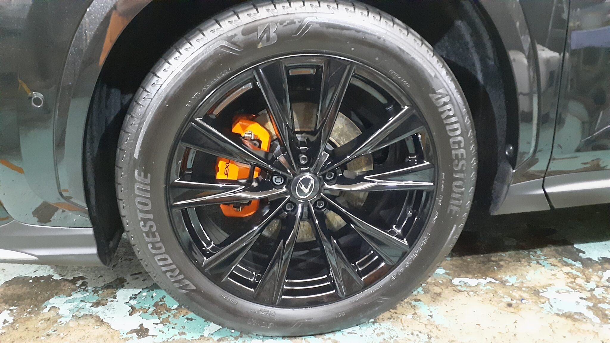 新車を超えたレクサス - reluster