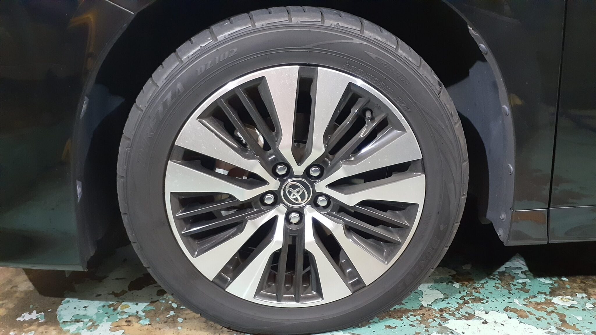 車を綺麗にするために必要な事を見出すのがプロ - reluster